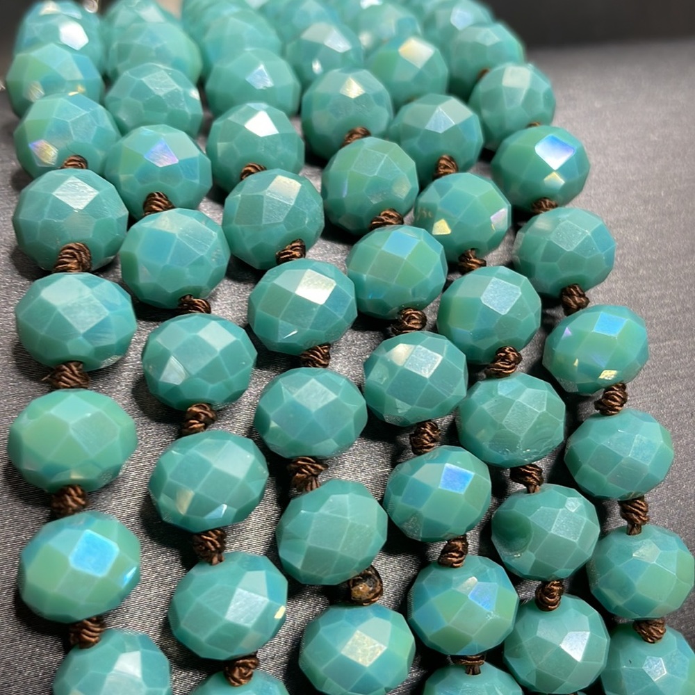60" Gorgeous Teal Turquoise Blue Hand Knotted Glass F… - Gem